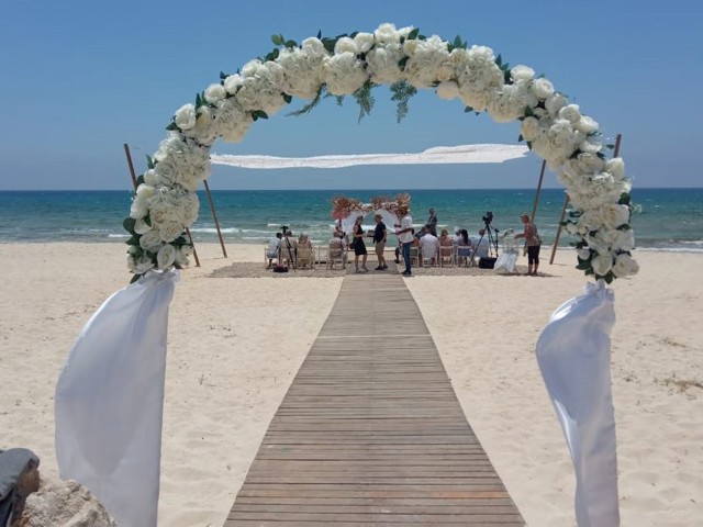 Sirens Beach Weddings | Sirens Beach Wedding Venues | Olympic Holidays